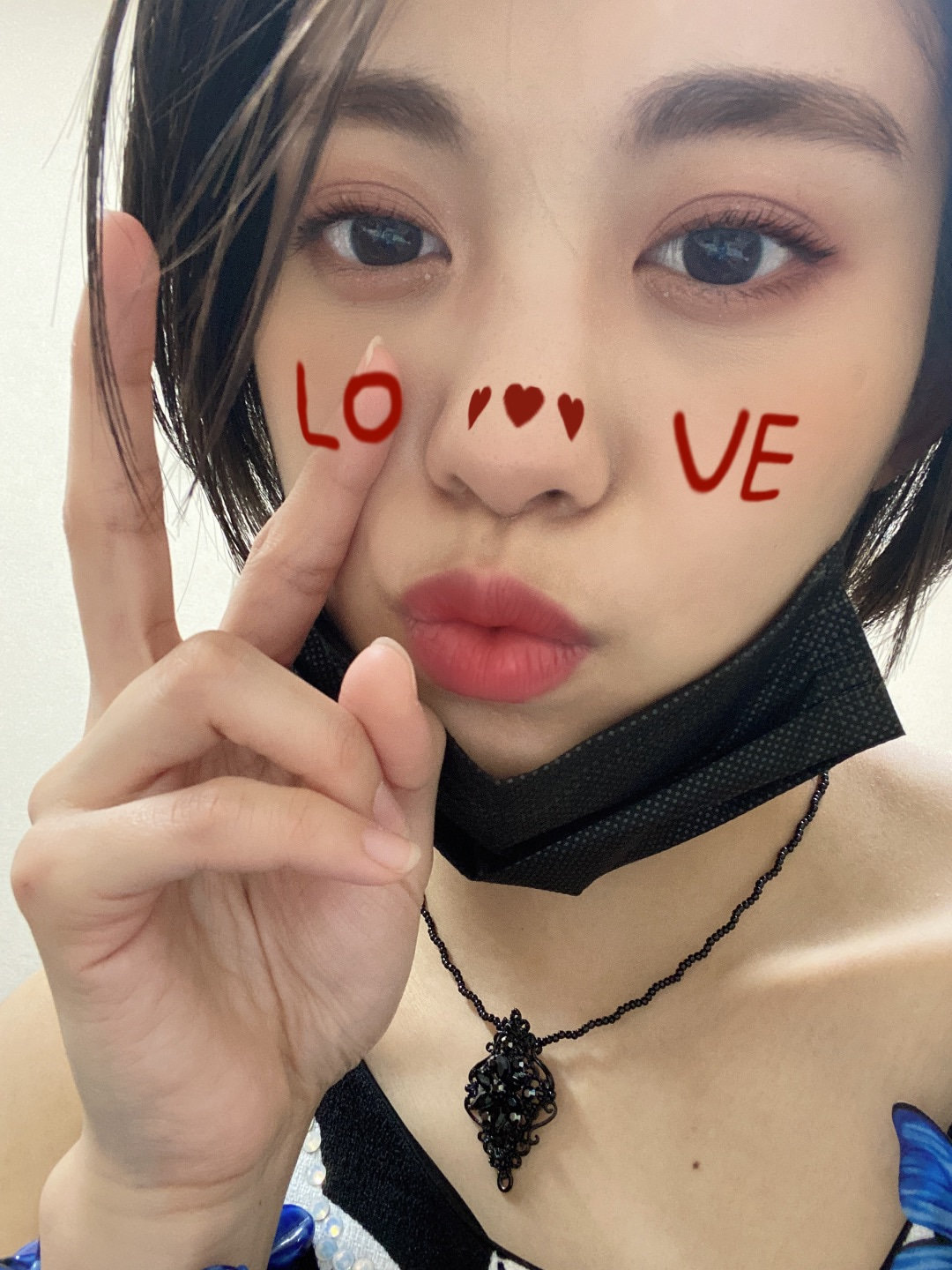 kishimoto-yumeno-picture-board-hello-online
